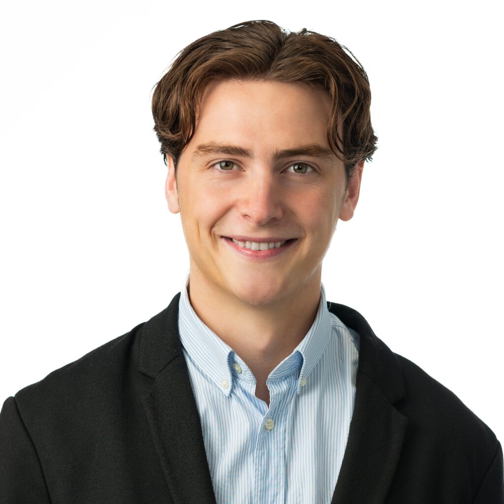 Louis Hutchinson – Exent